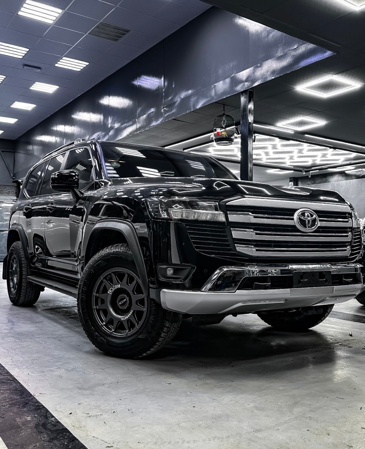 LC300 Fender Flares for All Trims – Karyoku.uae